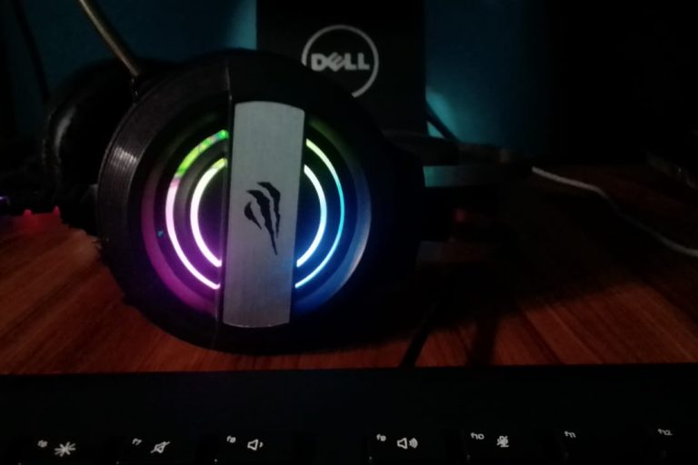 Everything About RGB Headphones - RGB for Gamers